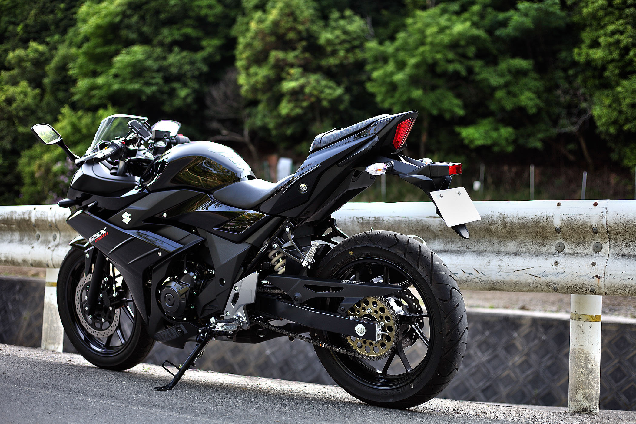 GSX250Rの前後スプロケットを交換するの巻・・: シモケンサイズのバイク専用ブログ